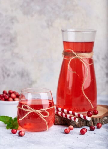 Russian cranberry mors