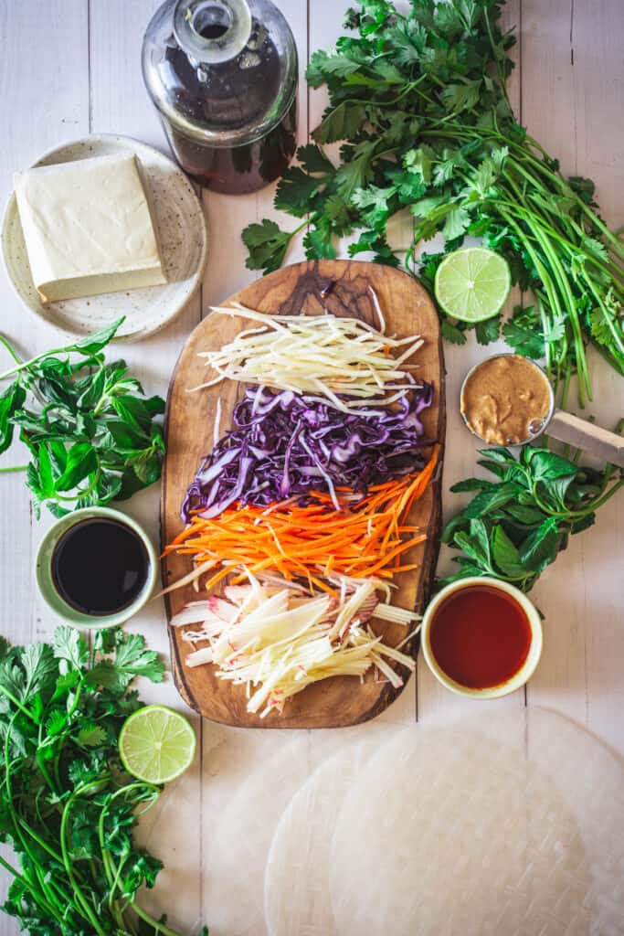 Tofu Spring Rolls With Apple That Are Perfect For Hot Weather