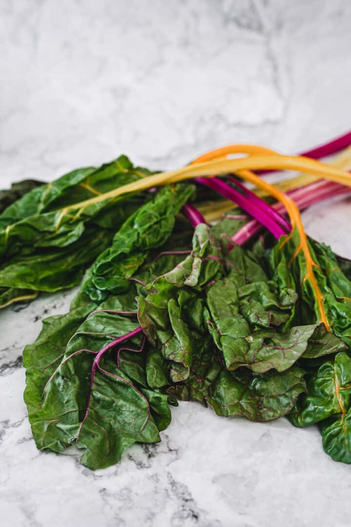 How to cook sauteed Swiss rainbow chard with garlic