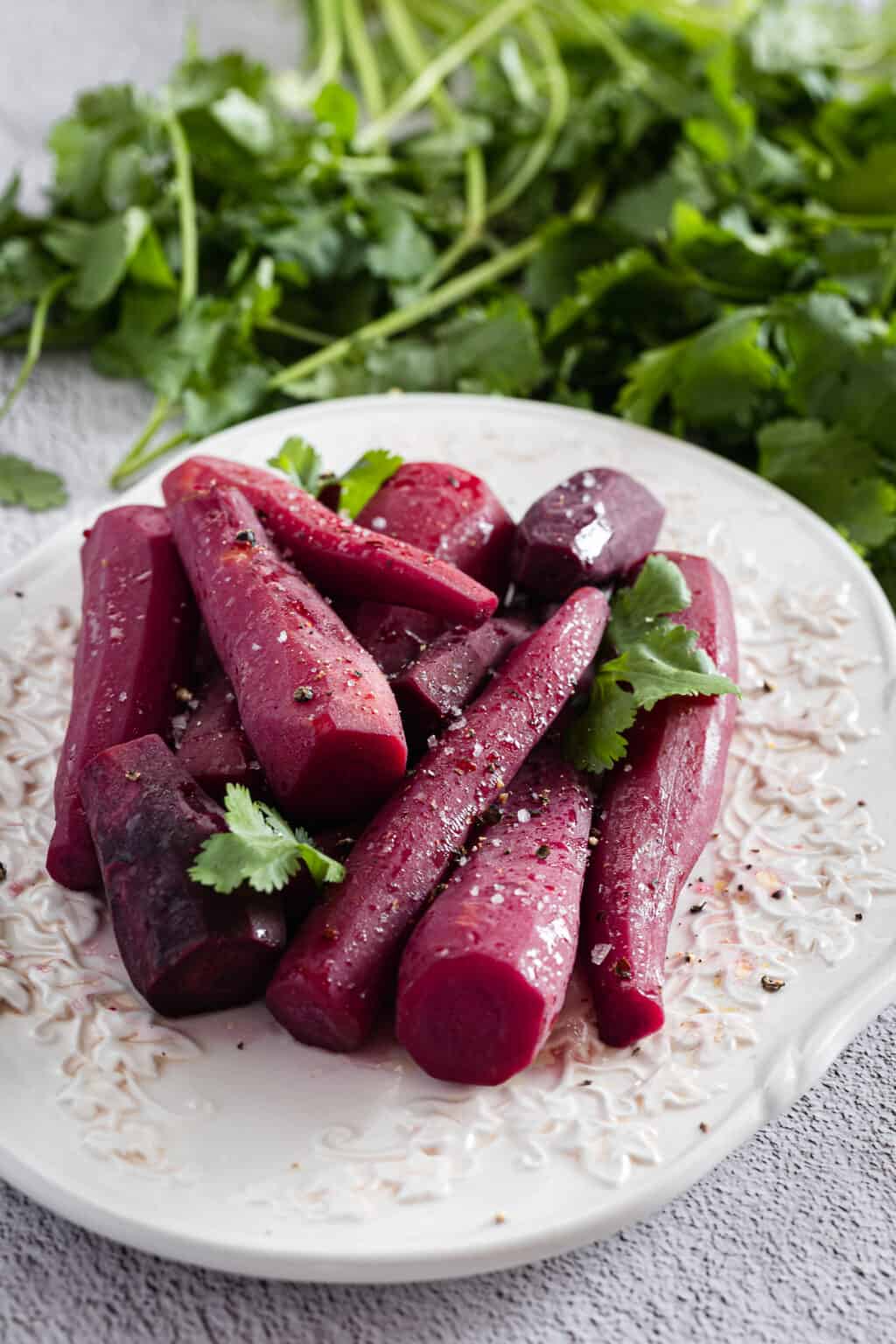 Sweet and Spicy Glazed Carrots Recipe with Red Wine