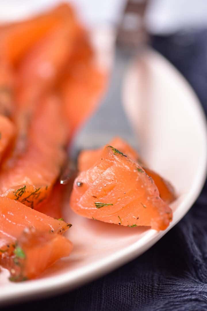 Easy Gravlax Salmon with Dill : At the Immigrant's Table
