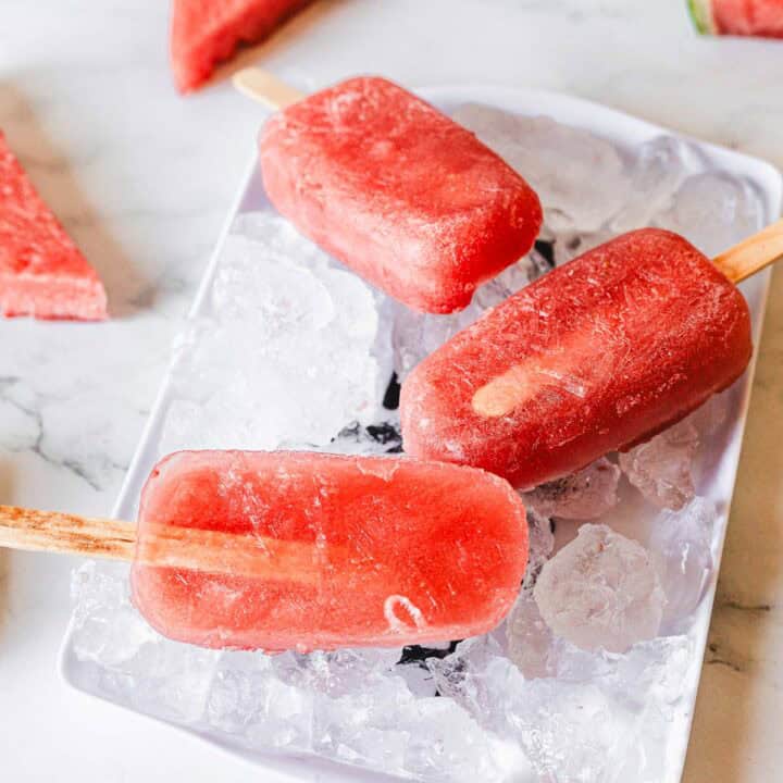 Easy healthy blueberry cottage cheese popsicles : At the Immigrant's Table