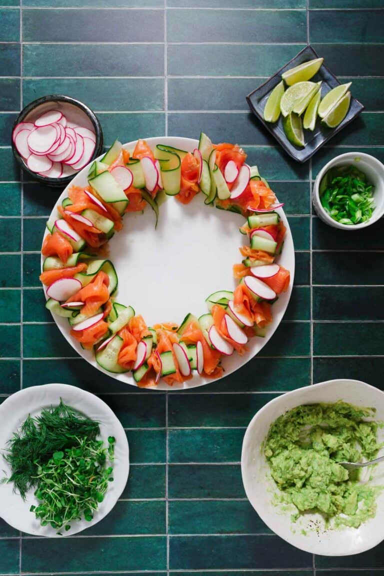 Make this Smoked Salmon Wreath That Steals the Spotlight
